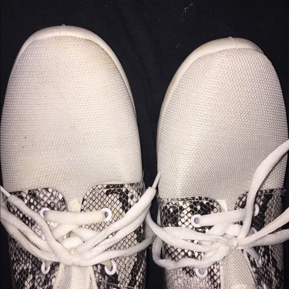 Via Pinky | Shoes | Via Pinky White Snakeskin Sneakers | Poshmark